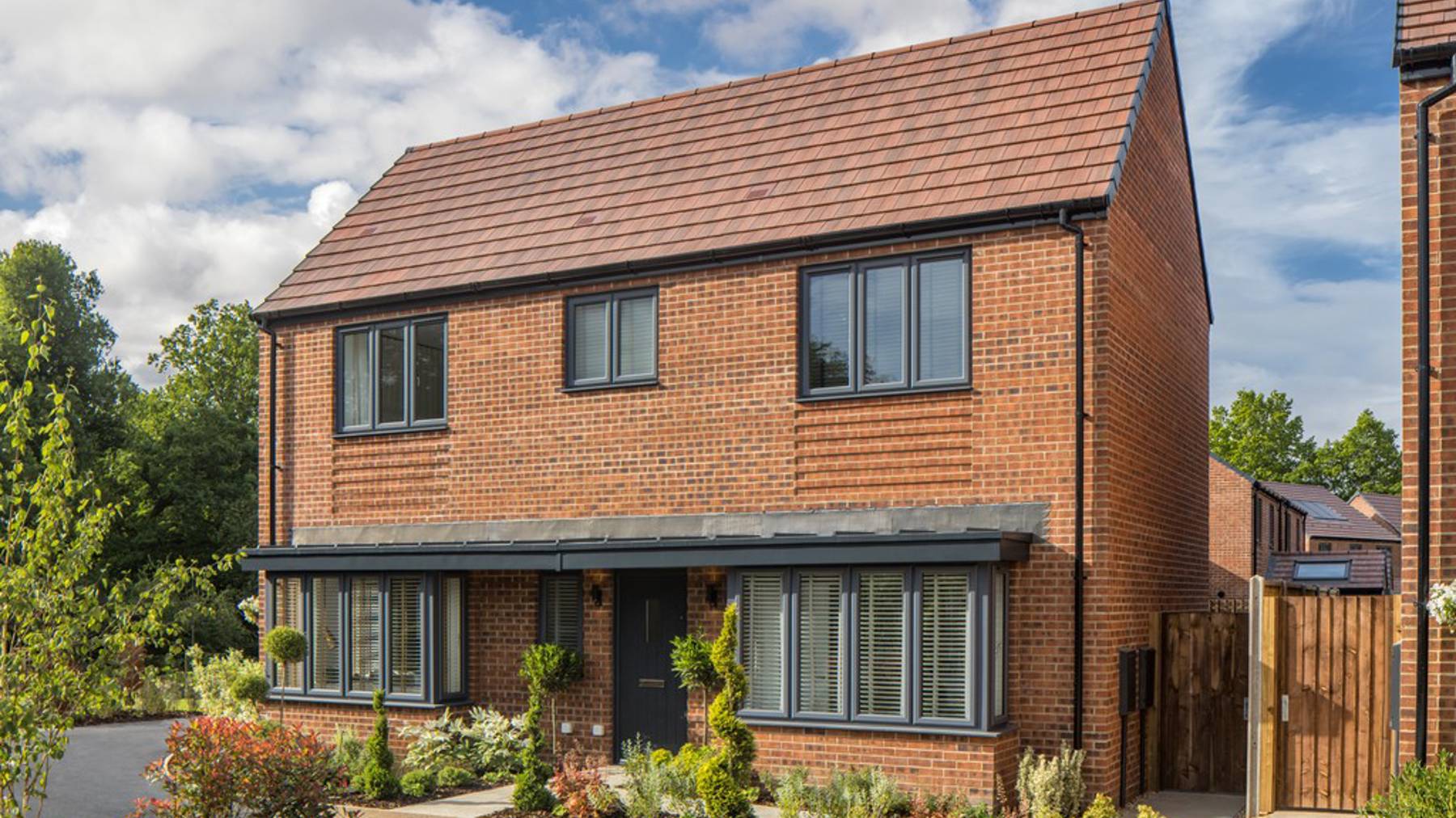 Chestnut Fields | New build houses for sale in Woking | Cala Homes