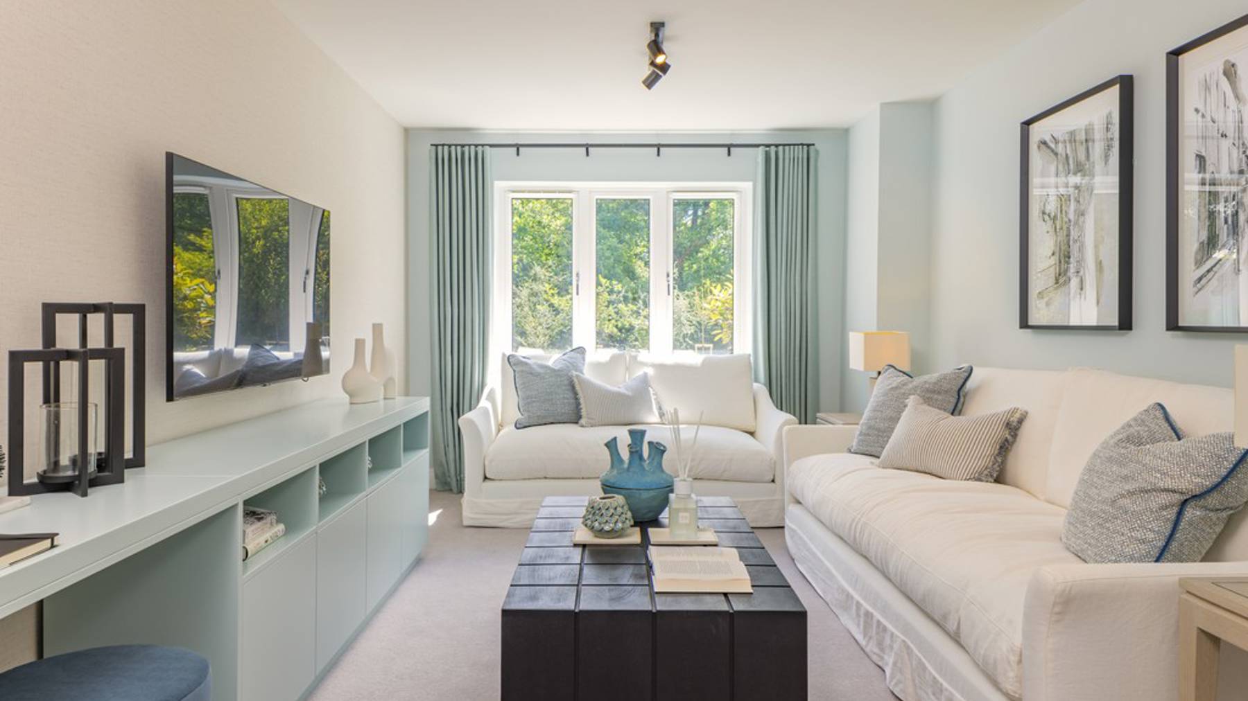 Chestnut Fields | New build houses for sale in Woking | Cala Homes